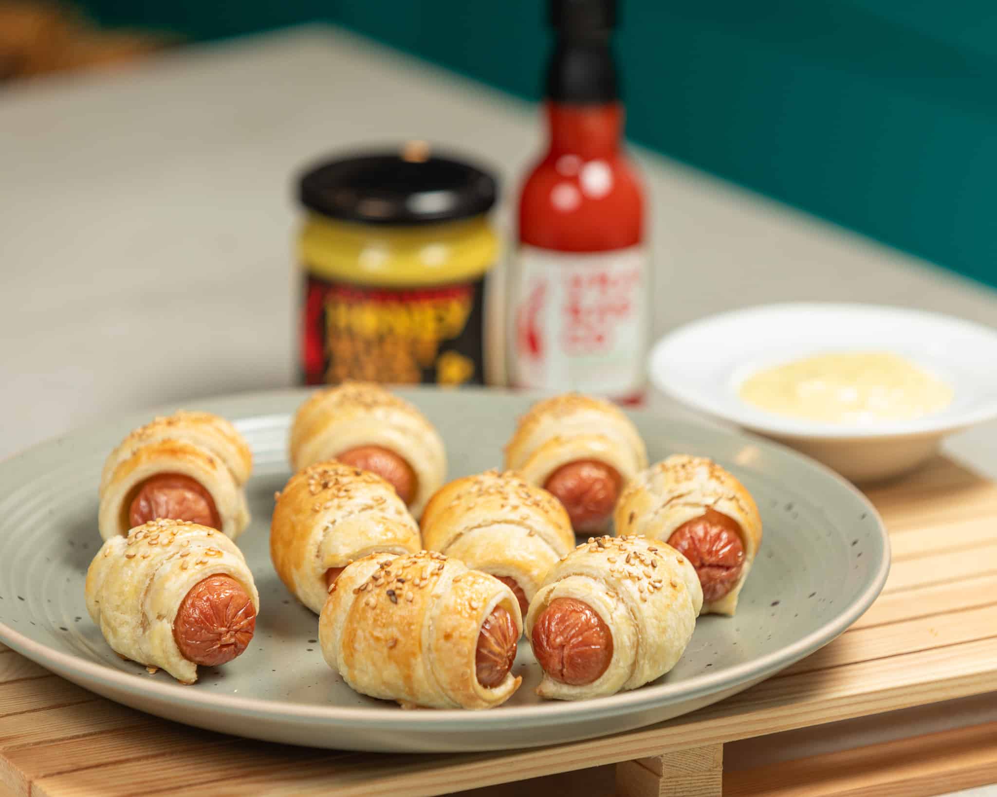 Honey Mustard pigs in a blanket (hrenovke u lisnatom tijestu) - recept ...